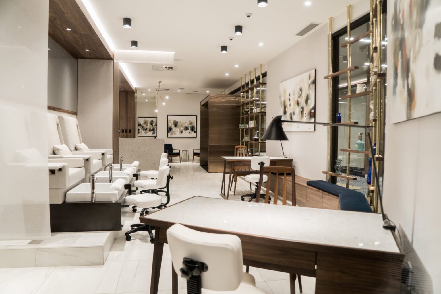 Moment Spa - Relaxation and Beauty in a Luxurious Setting