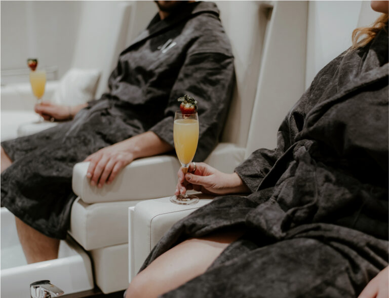 Moment Spa - Relaxation and Beauty in a Luxurious Setting